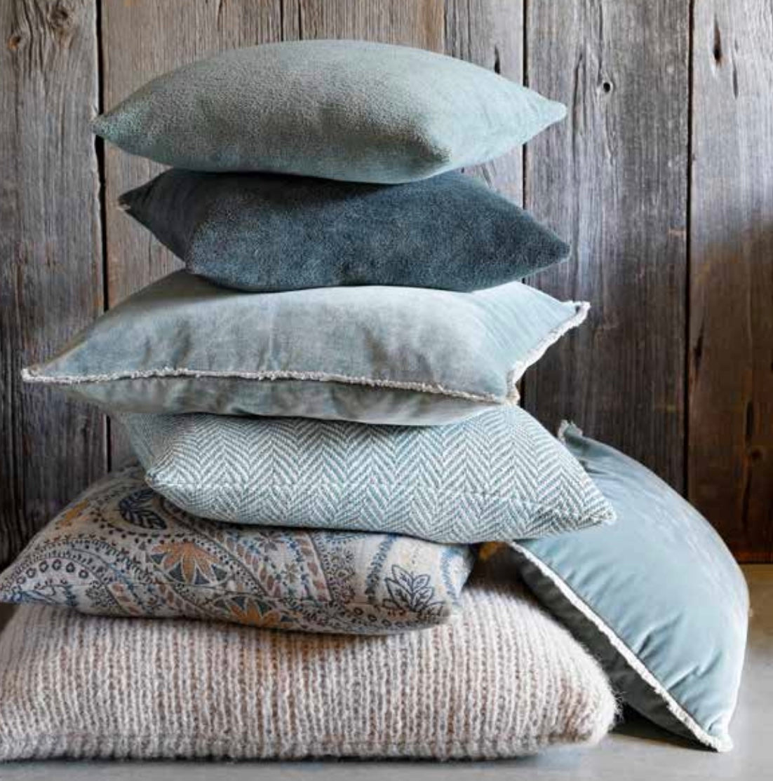 Amber Interiors | Luxury Home Accessories!